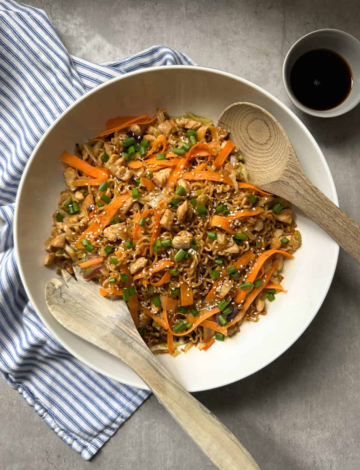 Chicken Chow Mein Recipe - Sammy Montgoms