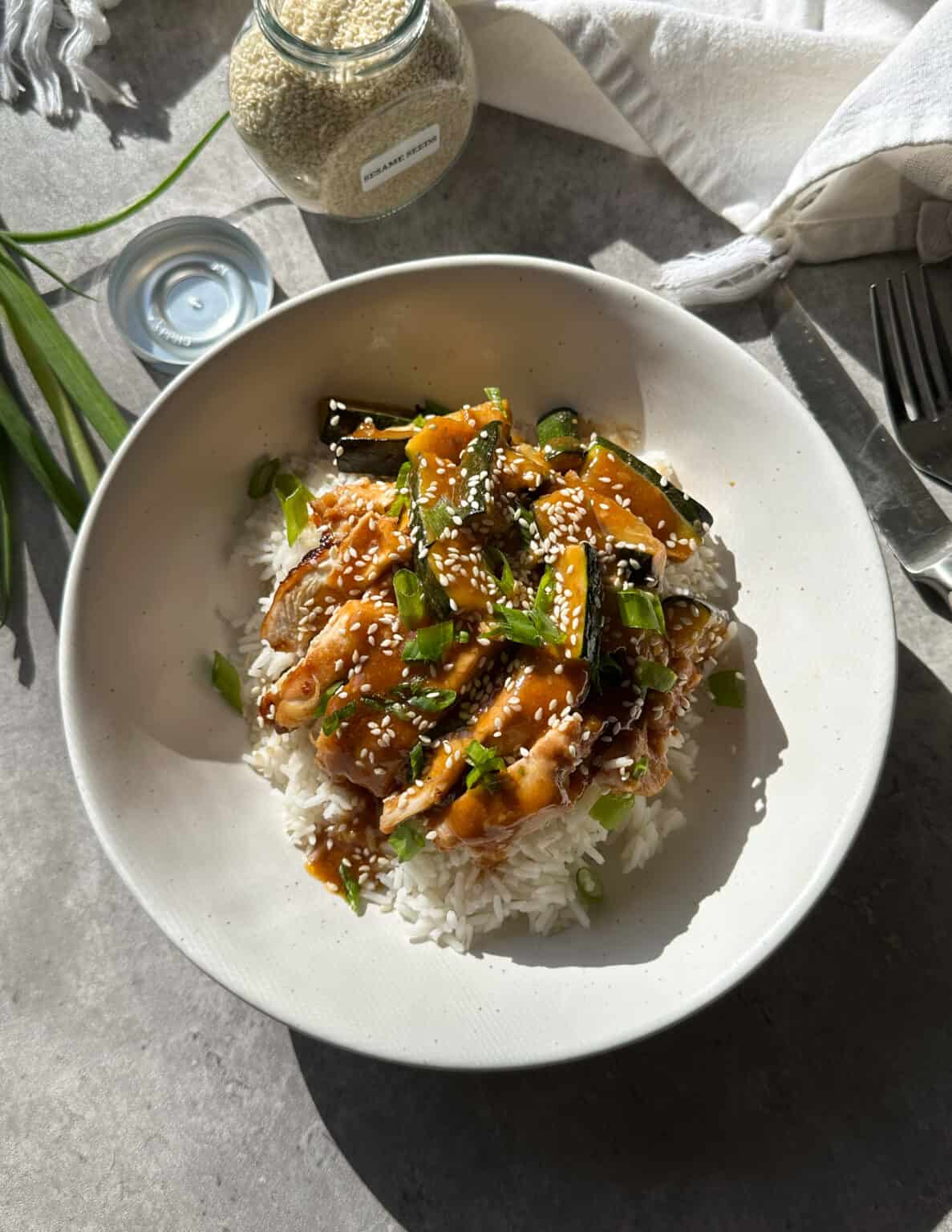One-Pan Sticky Sesame Chicken & Zucchini - Sammy Montgoms