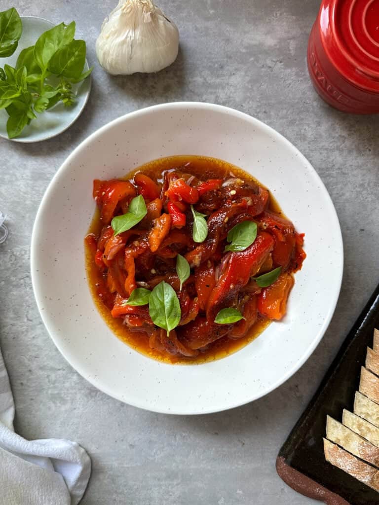 Simple and Realistic Everyday Recipes - Sammy Montgoms